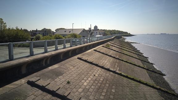 Paull Tidal Wall | YORhub